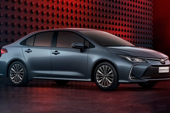 Corolla vs Corolla Cross: qual a diferença entre o sedan e o SUV da ...