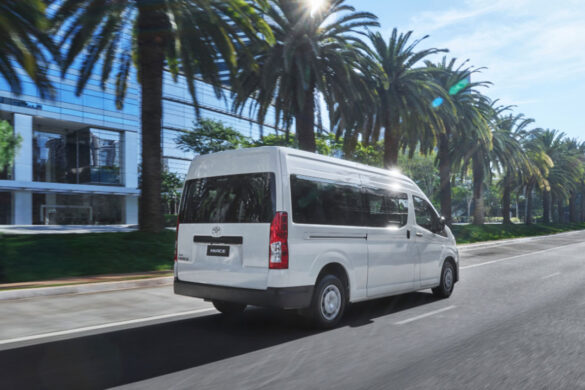 Toyota Hiace chega ao Brasil com tradição global e DNA da Hilux ...